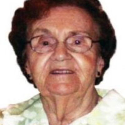 Yvette TREMBLAY | Avis de décès | Maison funéraire Hébert & fils