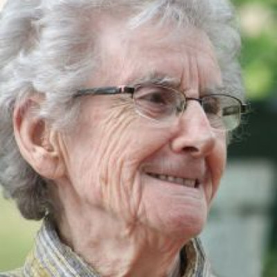 Yvette Boilard | Avis de décès | Maison funéraire Hébert & fils