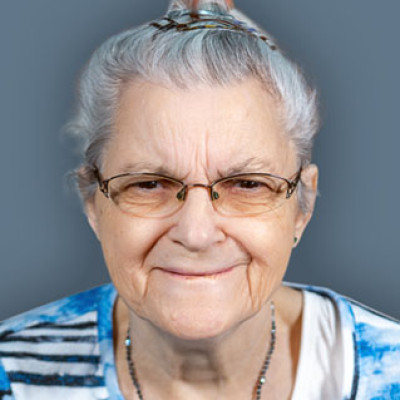 Yvette CORMIER | Avis de décès | Maison funéraire Hébert & fils