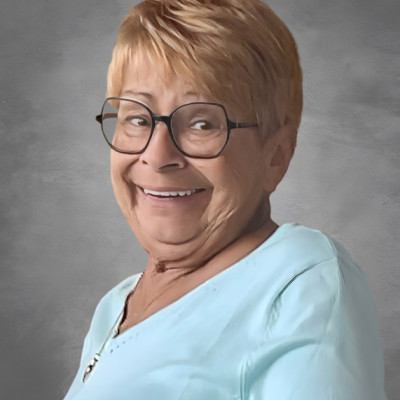 Mme Yvette Perron | Avis de décès | Maison funéraire Hébert & fils