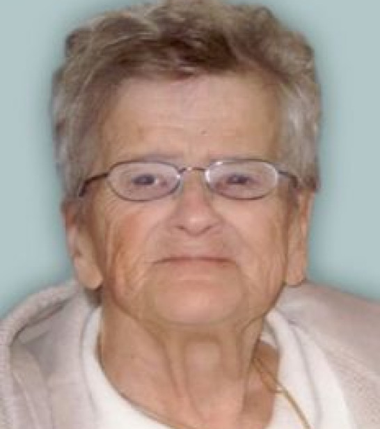 Annette Côté | Avis de décès | Maison funéraire Hébert & fils