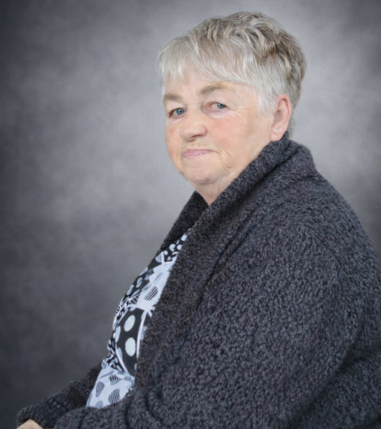 Lily Perron | Avis de décès | Maison funéraire Hébert & fils